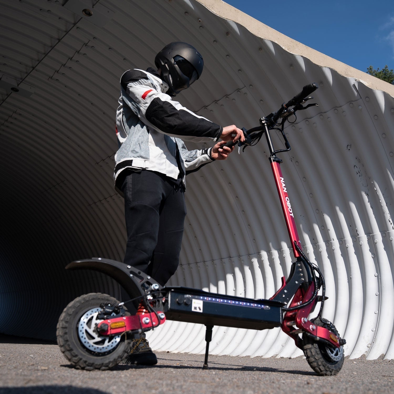 Nanrobot D4+ MAX vs Segway GT3: Which Fast Electric Scooter Is Better